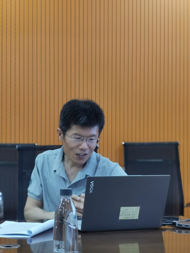 Professor Wang Shufu from Central China Normal University Delivers ...